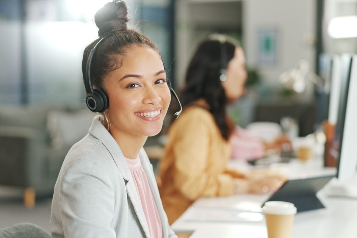 Outsourced Call Center: Challenges & Opportunities | CX Blog