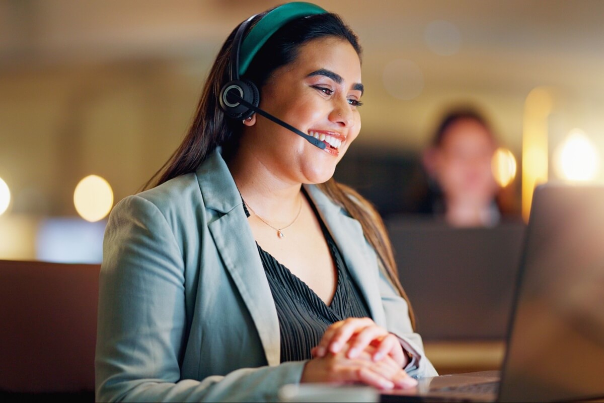 Skill or Attitude? Hiring Customer Service Agents | HRO Blog